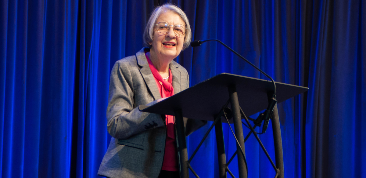 Union presents Naylor with Dodd Award - News Release | Union University ...