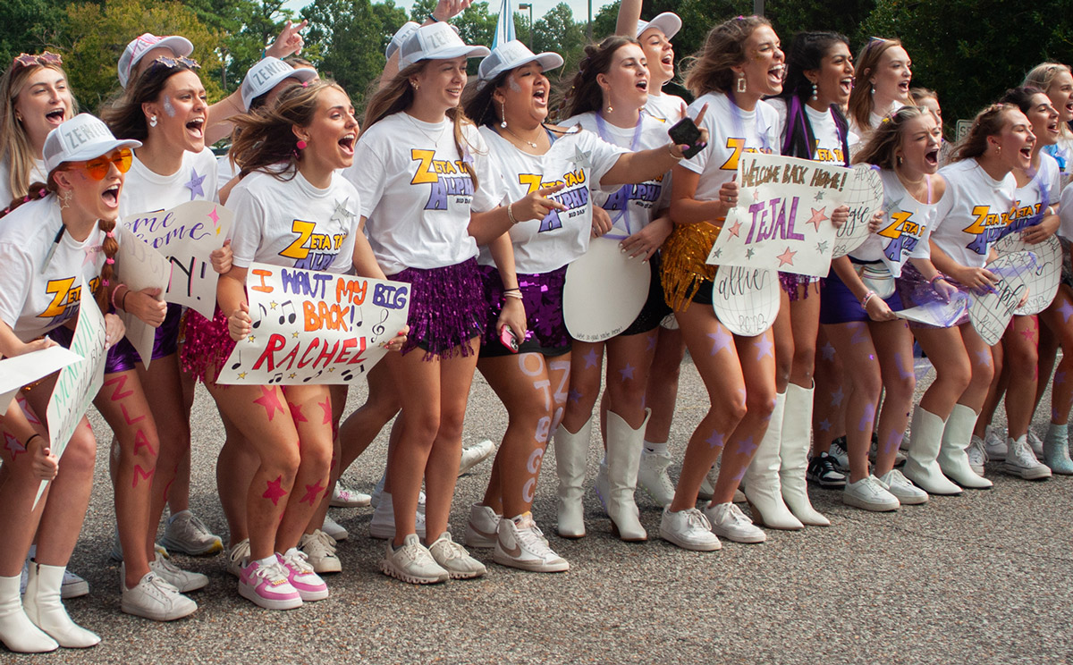 Zeta Tau Alpha | Greek Life | Student Leadership & Engagement | Student ...